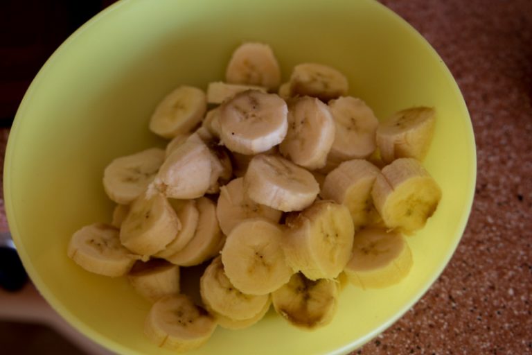 Zdrave bananine palačinke - OblizniPrste.si