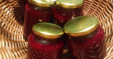 Rumena koleraba v zasipnici - OblizniPrste.si