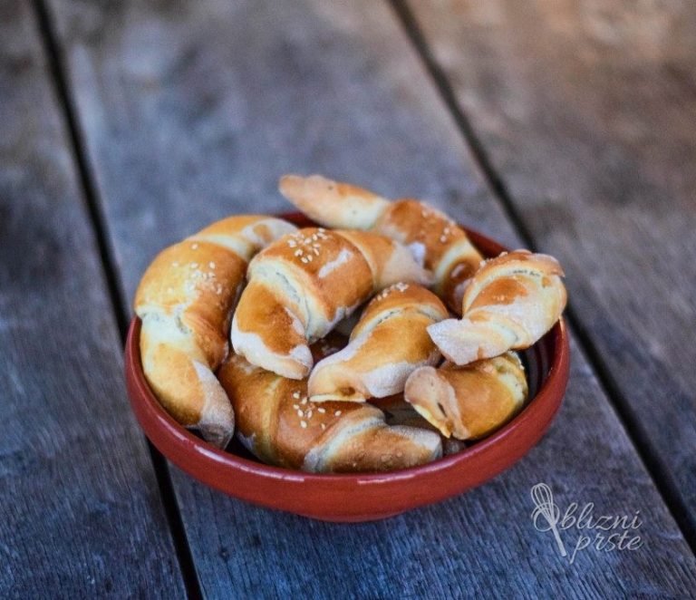 Ideje za slano pecivo in prigrizke - OblizniPrste.si