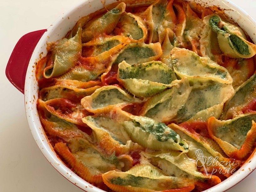 Polnjene testenine z rikoto in špinačo - OblizniPrste.si