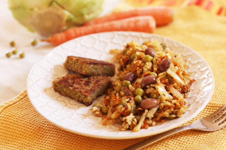 Pražena zelenjava s kašo - OblizniPrste.si