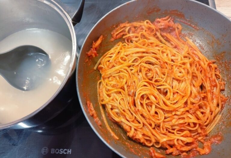 Testenine amatriciana - OblizniPrste.si